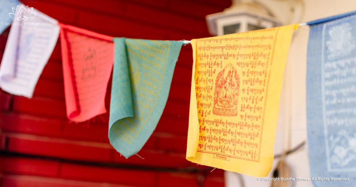 The Complete Guide to Prayer Flags: How to Hang them to Get Auspicious ...